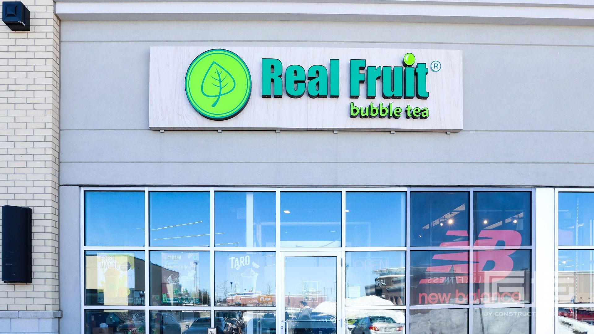 Aurora奶茶店装修设计—REAL FRUIT BUBBLE TEA AURORA | 匠垣建设JYC