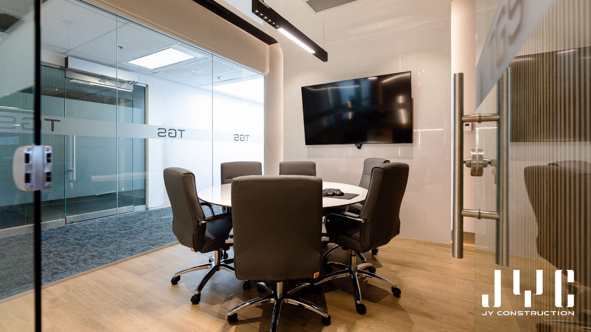 Markham Corporate Office Commercial Renovation - TGS | JY Construction